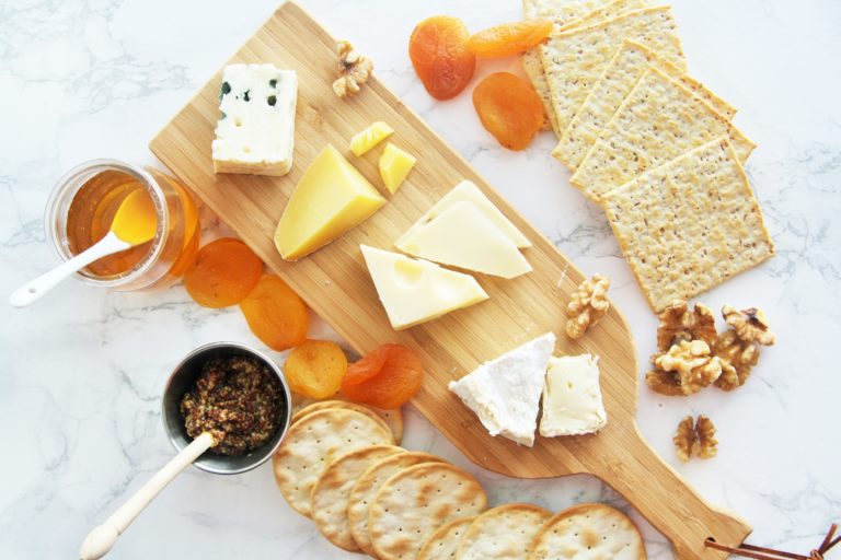 How to Build the Perfect Cheese Plate - The Tasty Bite