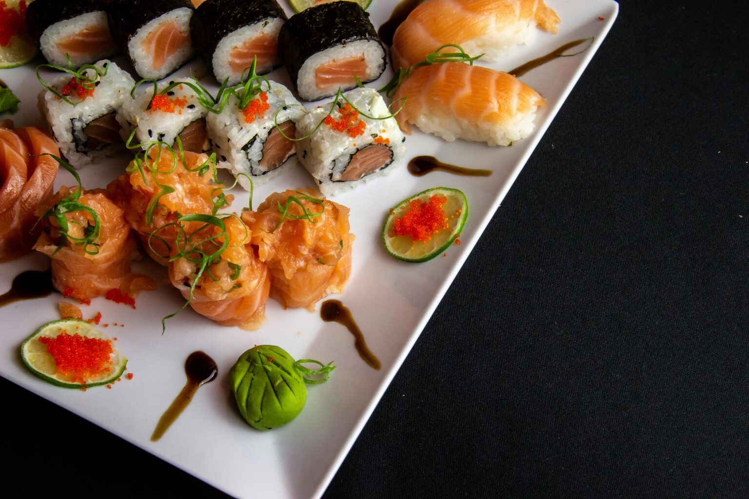 Is Leftover Sushi Safe to Eat? (How Long to Store in Fridge) – The ...