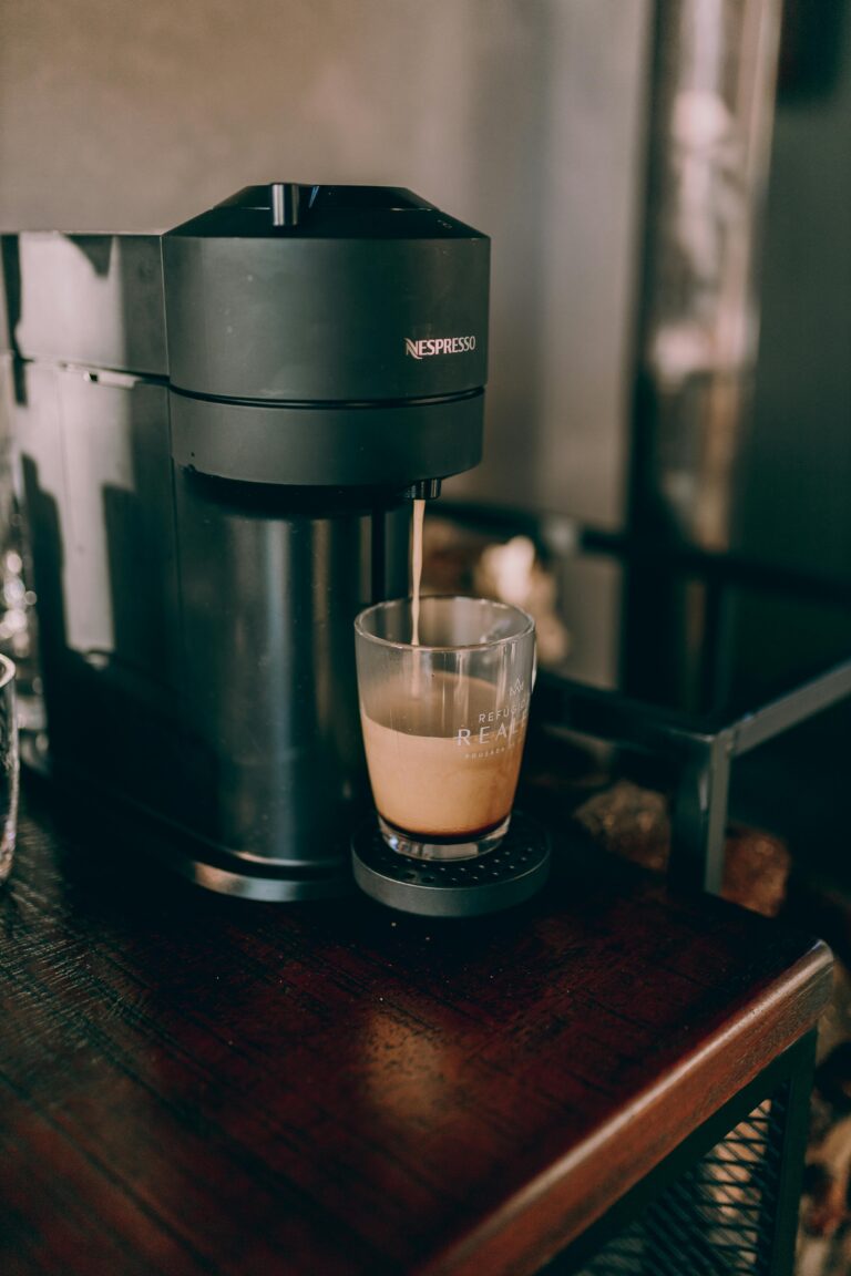 Troubleshooting Your Nespresso Vertuo Machine’s Red and Yellow Light: A ...