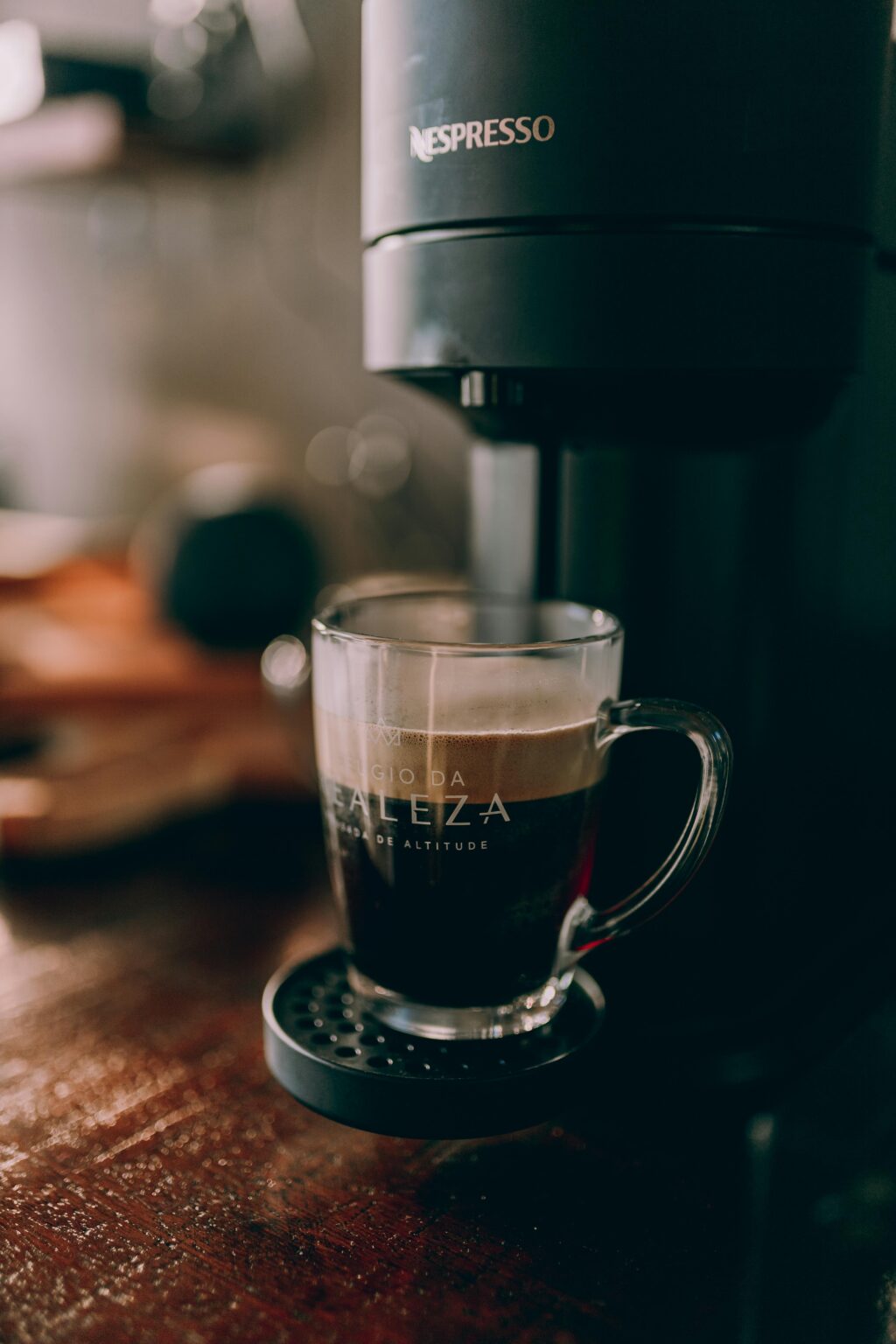 Troubleshooting Your Nespresso Vertuo Machine’s Red and Yellow Light: A ...