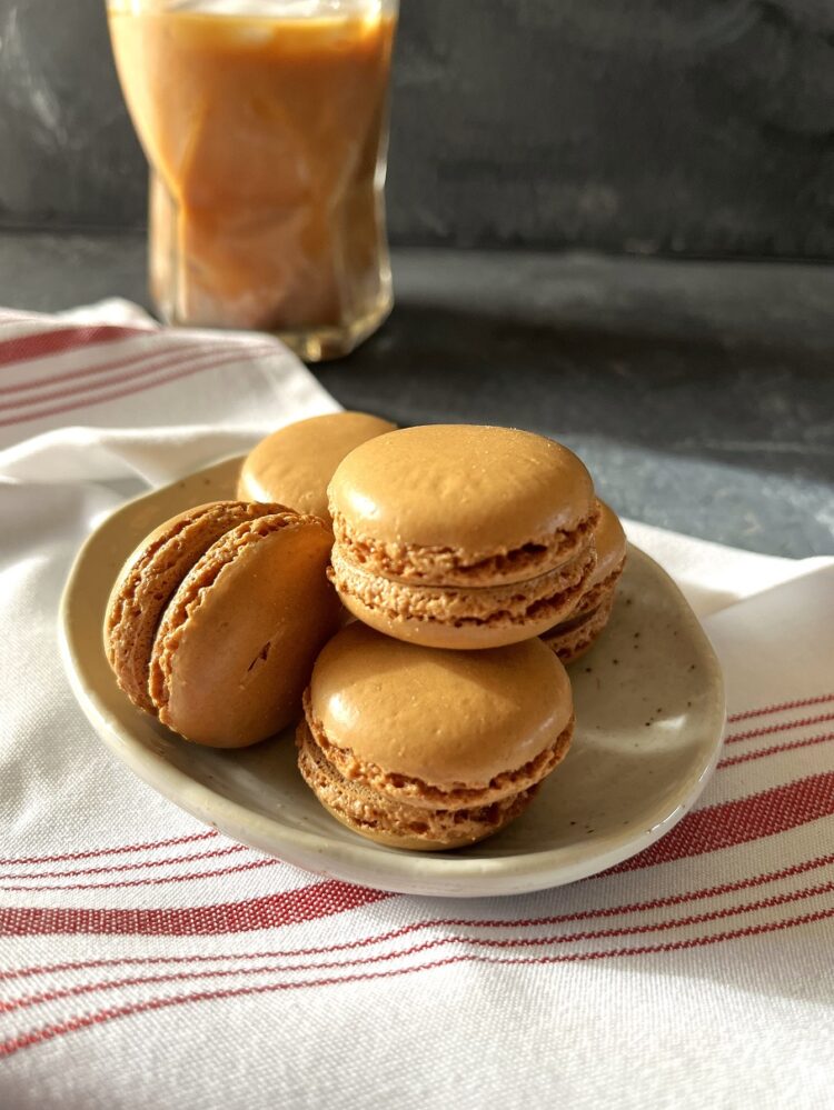 Best Coffee Macaron Recipe with Espresso – The Tasty Bite
