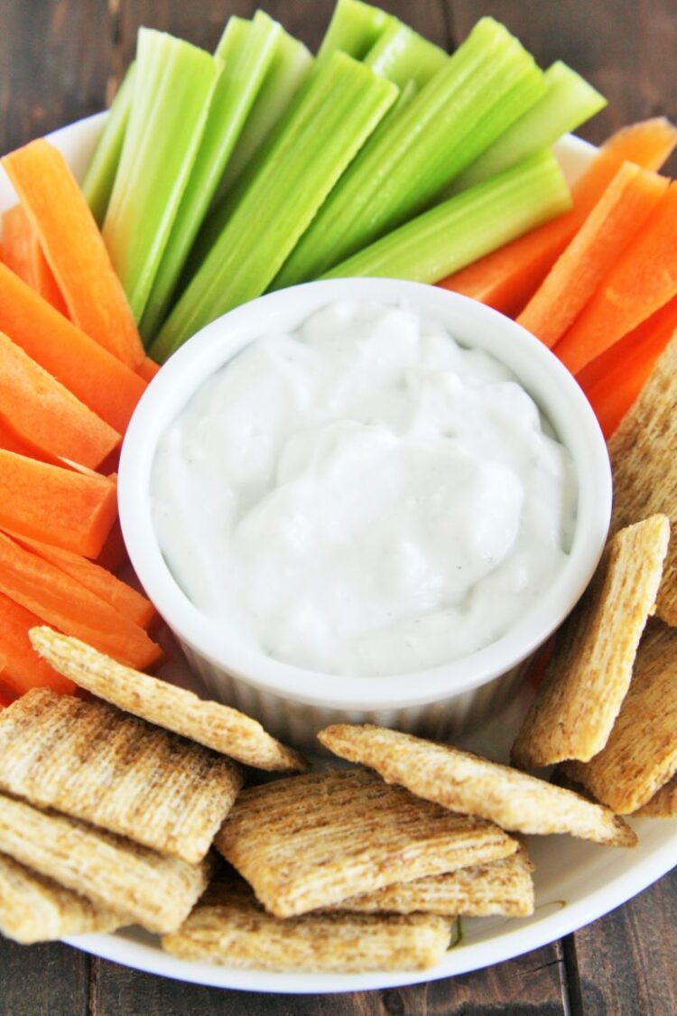 Best Homemade Buttermilk Ranch Dip and Dressing – The Tasty Bite