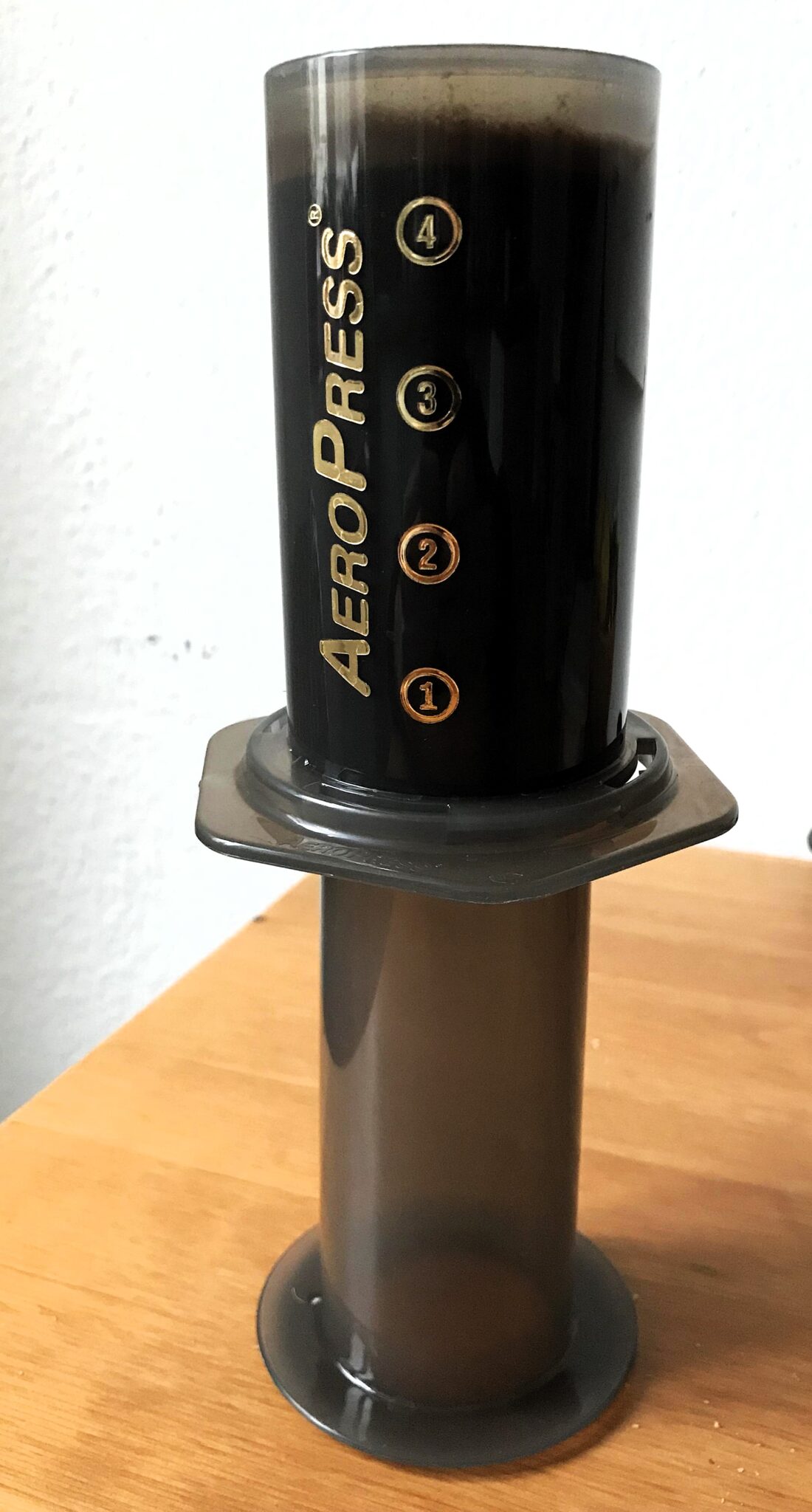 How To Brew Aeropress Using the Inverted Method - The Tasty Bite