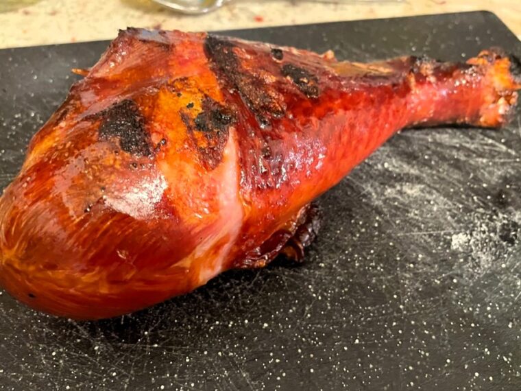 How to Reheat (Precooked) Smoked Turkey Legs: 4 Best Methods - The ...